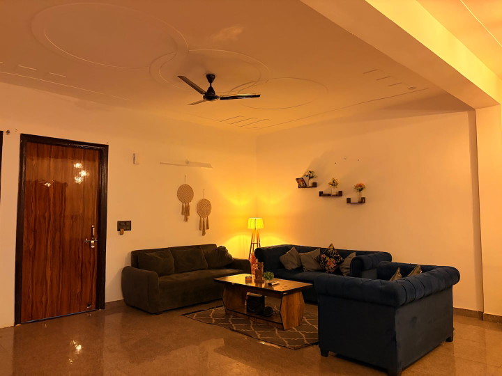4bhk House Near Medanta And Fortis - Noida