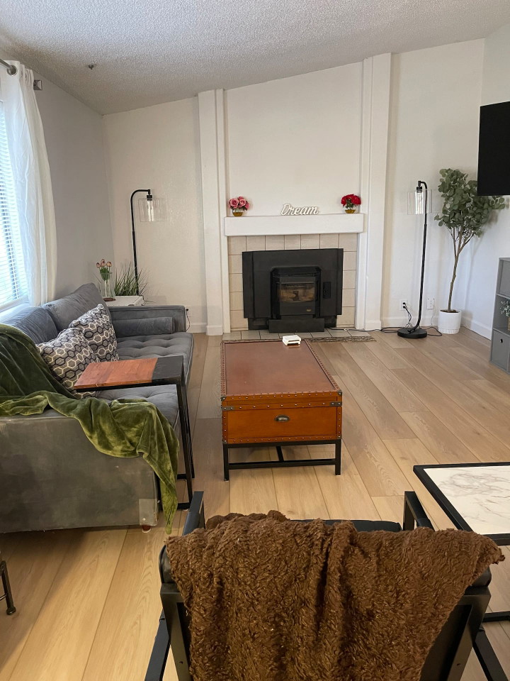 Spacious 3 Bedroom Country Home - Tehachapi, CA
