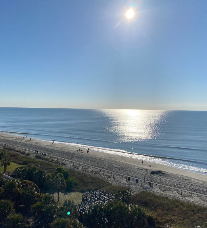 Cozy 1 Bedroom On The Ocean, On Site Restaurant! - Myrtle Beach