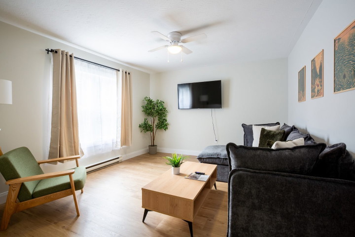 Central Downtown Apartment Near Restaurants/bars - Fredericton