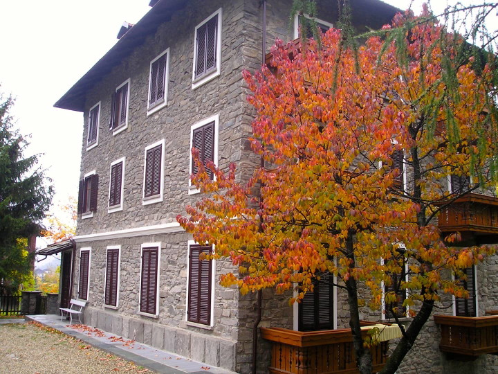 Apartment In Mountain Villa - Sestriere