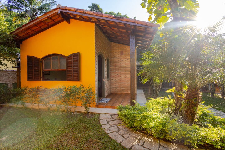 Chalet With Kitchen Close To The Beach And Nature | 4 - Ilhabela