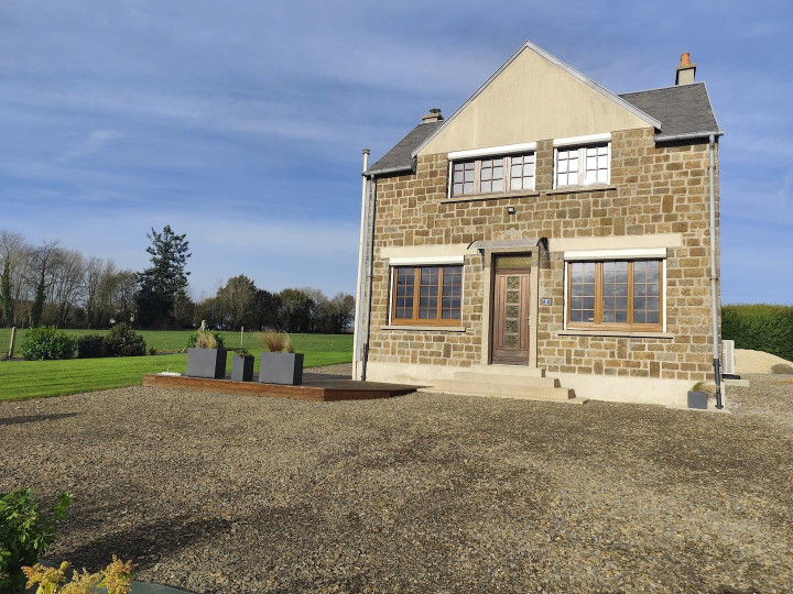 Maison Dans Le Bocage Normand - Vire