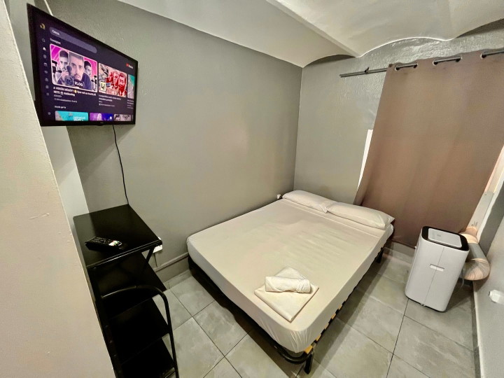 Estudio Con Cocina Y Baño A 2´del Metro - 