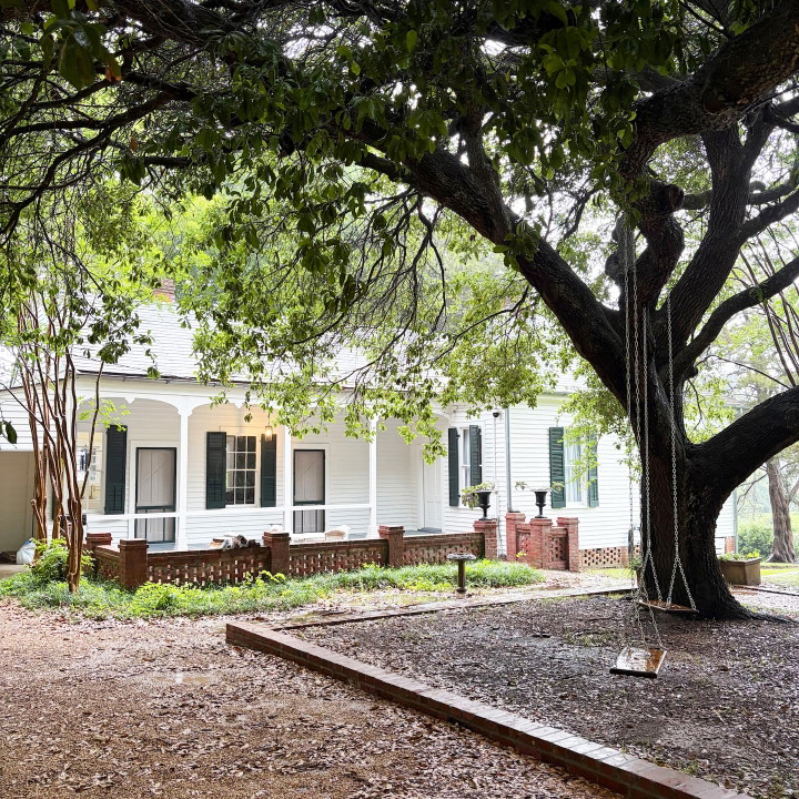 Charming Cottage Close To Downtown And The River - Natchez, MS