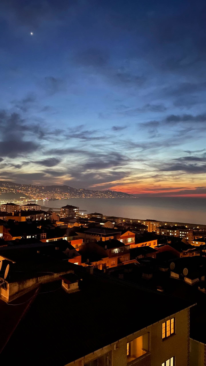 ŞEhir Merkezinde Site Içerisinde Lüks Daireniz - ترابزون