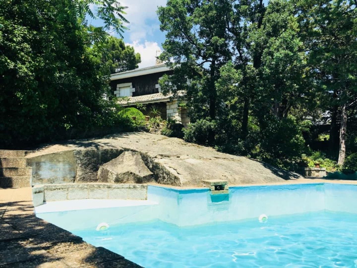 Chalet Rústico Con Encanto Y Jardín Fabuloso - Miraflores de la Sierra