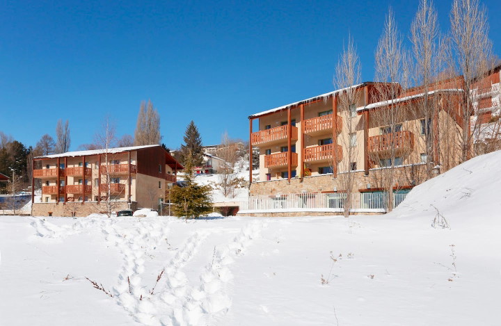 Proche Des Pistes | Piscine Sur Place | Balcon - Font-Romeu-Odeillo-Via