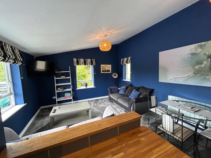 Modern Flat - Great Networking - Telford