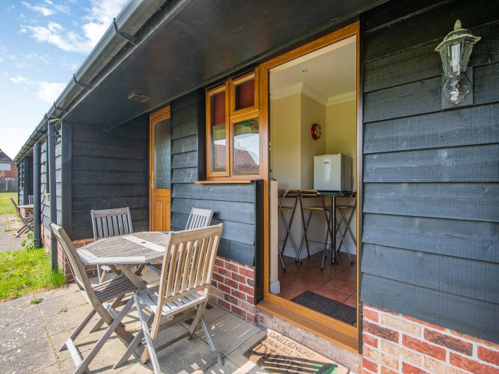 2 Bedroom Accommodation In St Osyth - Essex