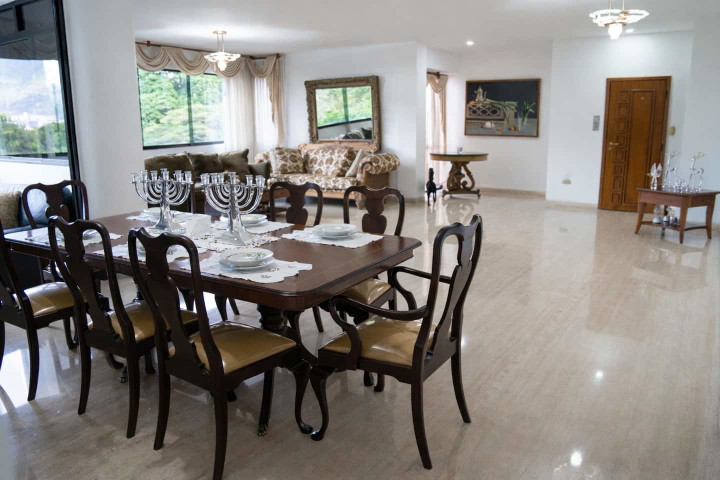 Apartamento En Valle Arriba - Caracas