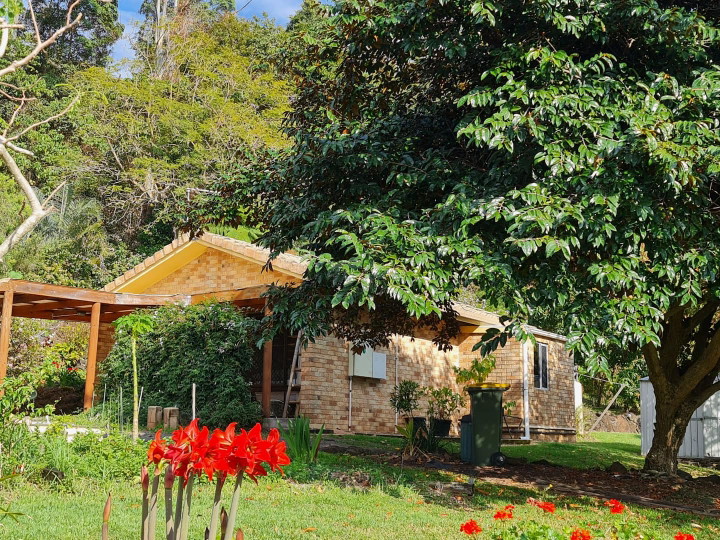 Cottage In Mount Mellum - Glass House Mountains
