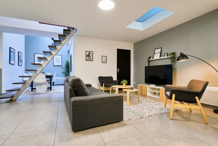 Appartement Avec 4 Chambres Avec Parking Privé - Lille
