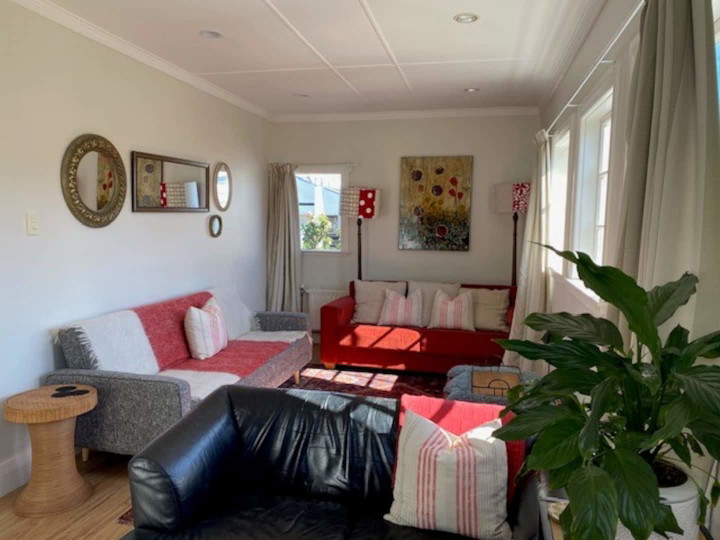 Fresh Oasis Near The Heart Of Masterton - Wairarapa