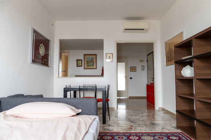 Milan Retreat: Panoramic Views, Central Location - Milán
