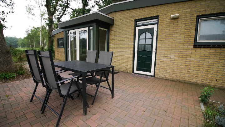 Zonnetje 102 Te Zelhem, Vakantiewoning In Het Bos - Pays-Bas