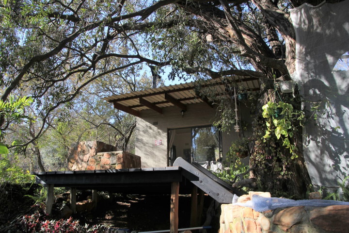 Private And Romantic Game Farm Cottage - Mooinooi