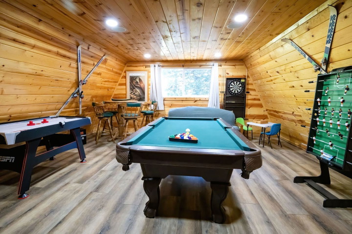 Rustic, Cozy Cabin, Starlink Wi-fi, 7 Beds - Dodge Ridge, CA