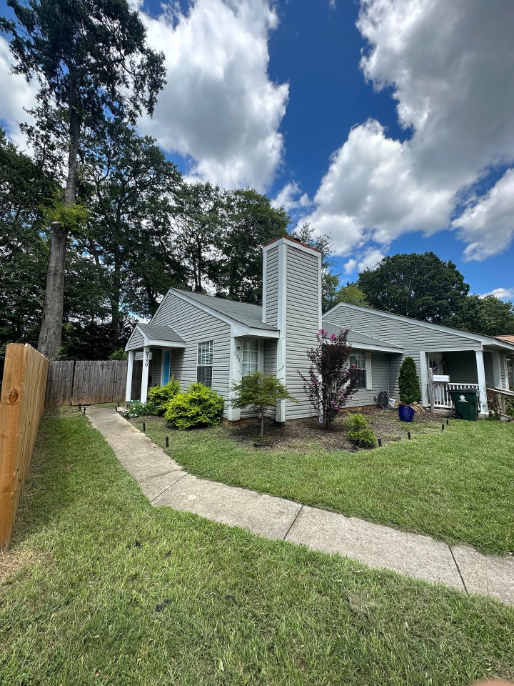 Cozy Townhouse-gated Fenced, King Bed & Patio - Warner Robins, GA