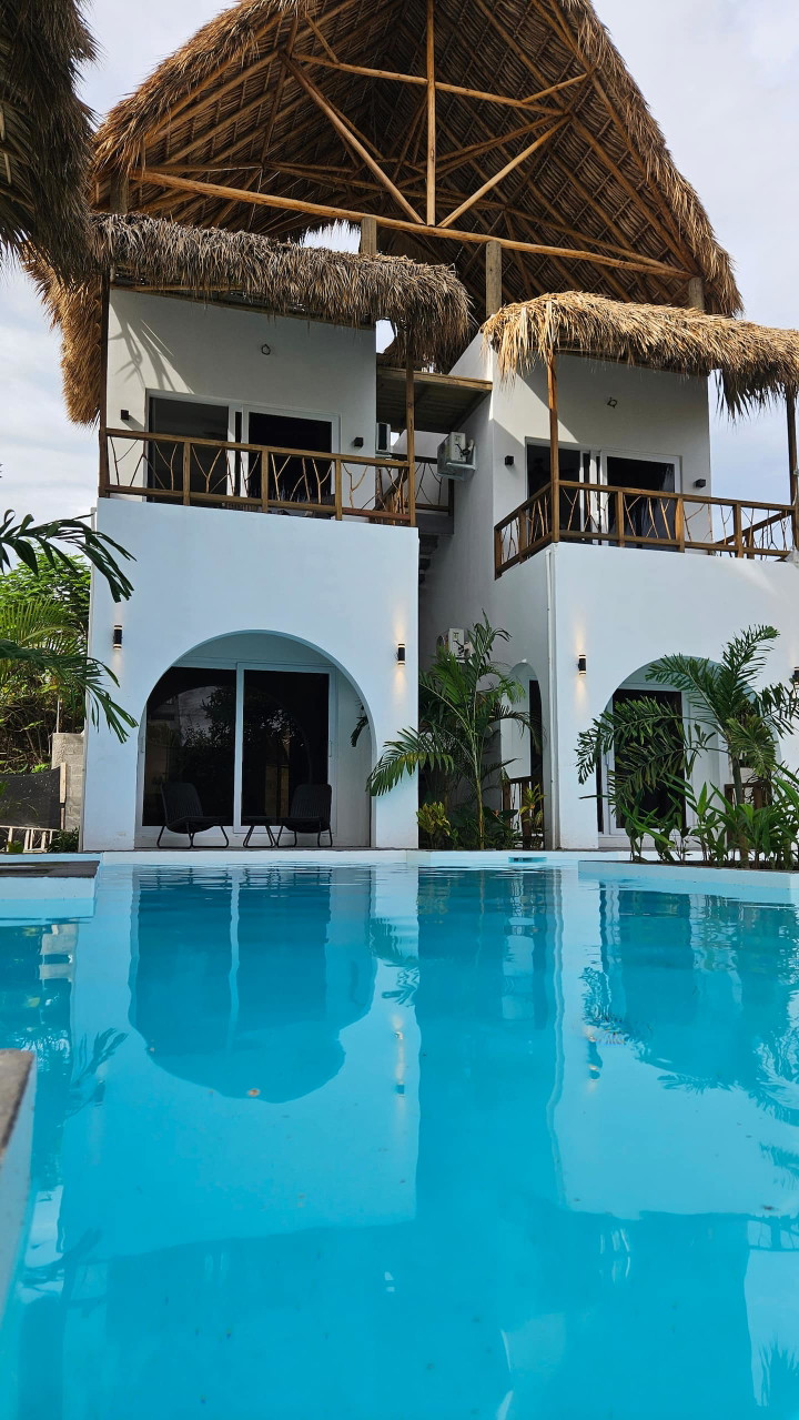 Private Pool & Terrace With Partial Sea Views - Guatemala