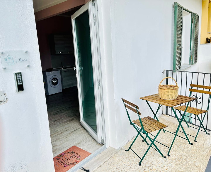 Sea View Accommodation *Domus Deledda Mare* - Posada