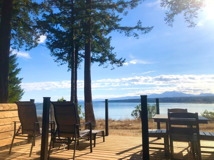 Beautiful Oceanfront Cottage - Breathtaking Views,beach,pet Friendly,fireplace - Vancouver Island