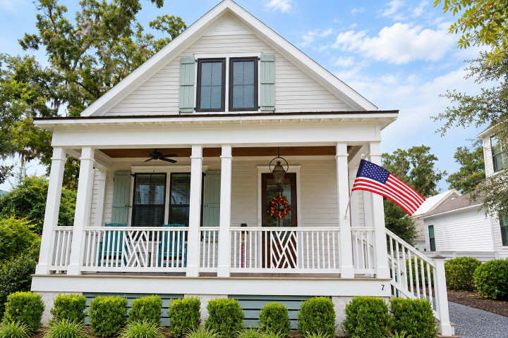Old Town Bluffton Beaches And Birdies House - Bluffton, SC