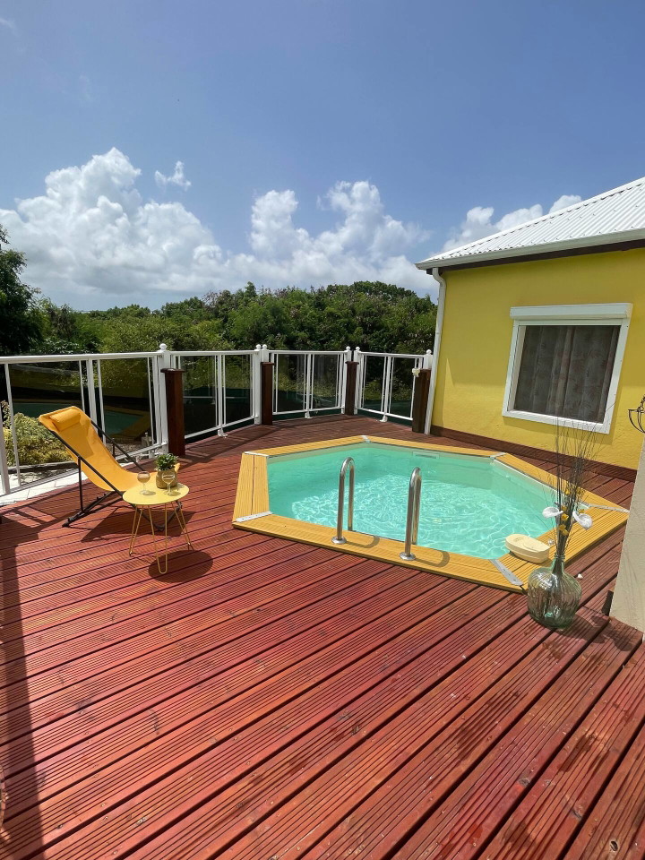 Logement Piscine Privé Bougainvillier - Guadeloupe