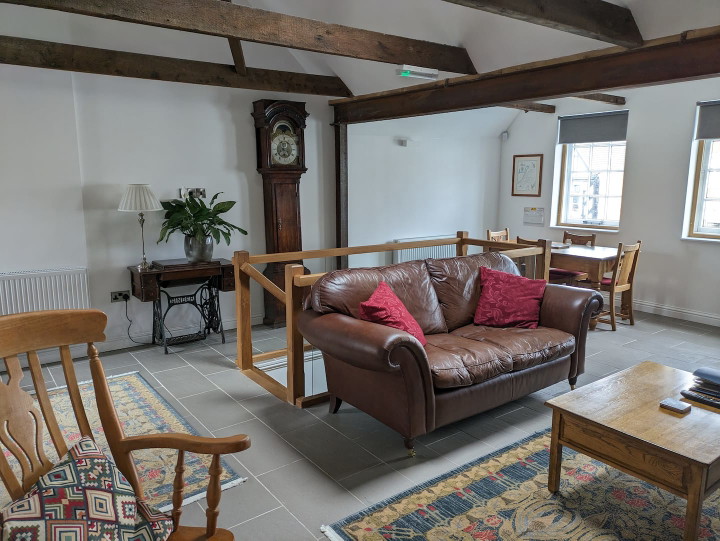 The Fish Loft - A Unique Town Centre Apartment - Tewkesbury