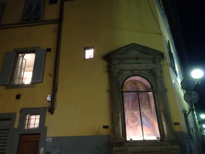 Authentic Historic Center Apartment - Calenzano