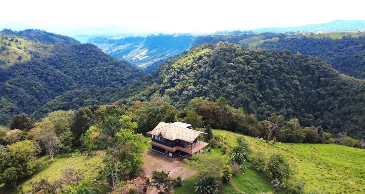 Cloud Forest Sanctuary - Yunguilla