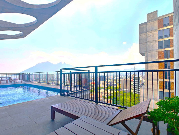 Modern New Apt In Downtown W/pool + Parking + Gym - Monterrey