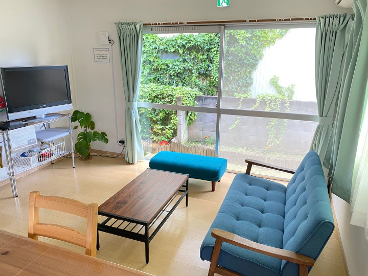 Makuhari, Right In The Middle Of Haneda And Narita Airports. Convenient! Ok For Large Groups, Parking Available. - Chiba