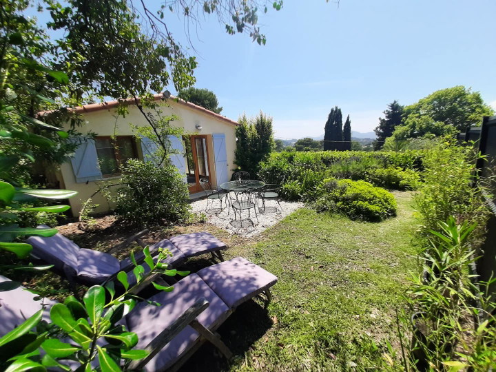 Beautiful Little House. - Mougins