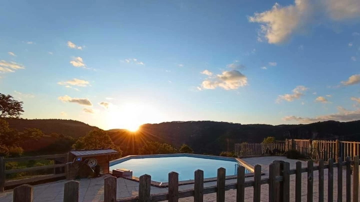Gîte L'oustal (10/12 Pers) à La Bastide, Trèves - Saint-Sauveur-Camprieu