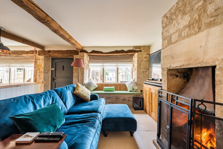 Dreamy Cotswold Hideaway In The Heart Of Painswick - Stroud
