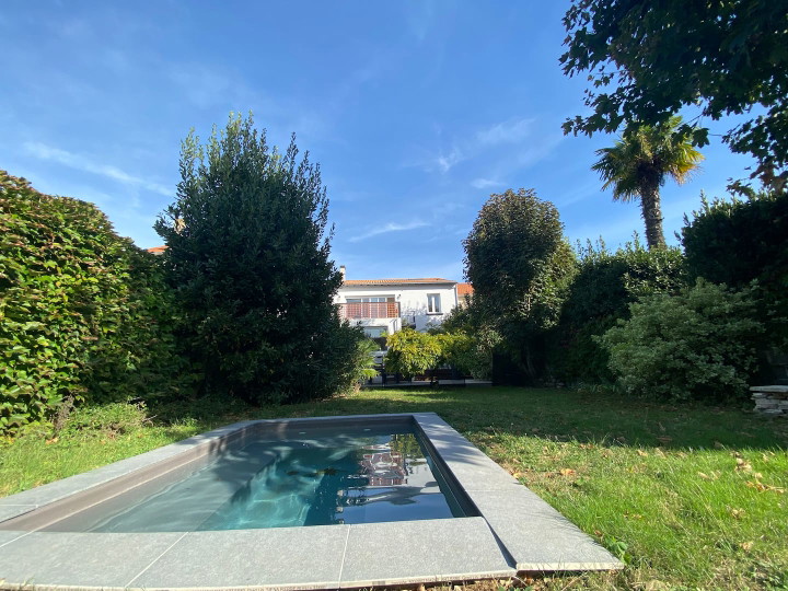 Maison Familiale Avec Jardin Proche Centre-ville - La Rochelle