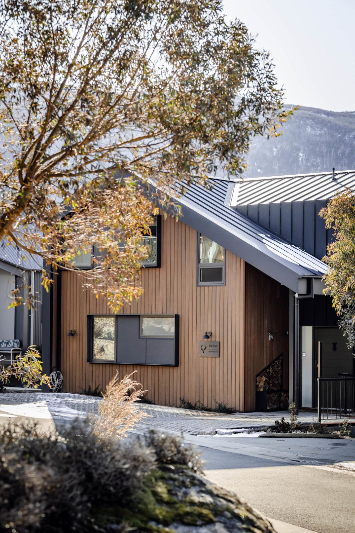Luxury Mountain Chalet One Of Crackenback's Best - Kosciuszko National Park