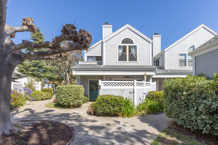 Beautiful Carpinteria Townhouse - Carpinteria, CA