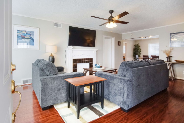 Great Vibe Ranch With Garage, Storm Shelter In Okc - Oklahoma City