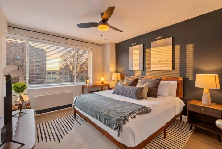 Modern Arlington Stay  Massage Chair  Parking - Arlington, VA