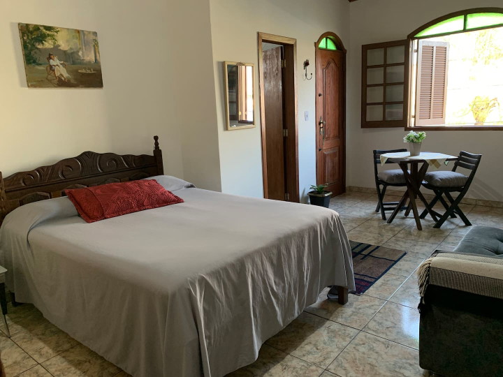 Suíte Privada Com Garagem - Belo Horizonte