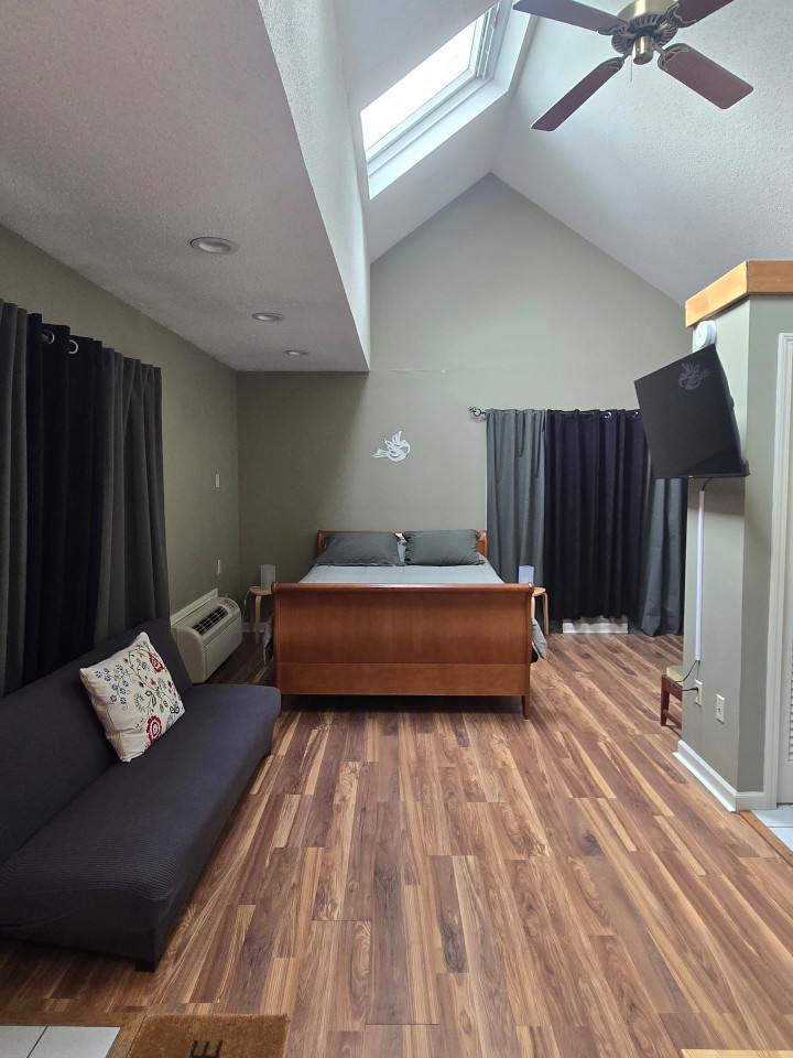 Cozy & Private Studio Suite - Wallingford, CT