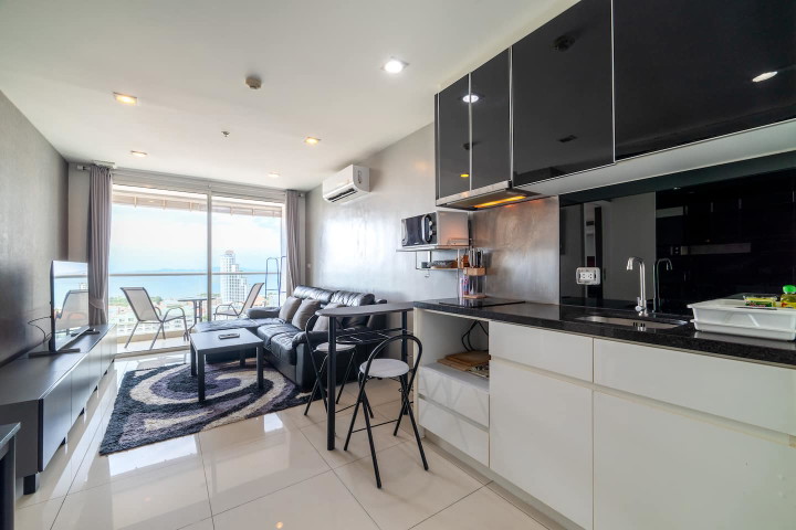 Amazing View With Pool/gym Next To Paradise Beach - Pattaya