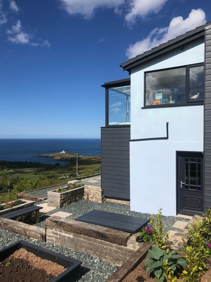 Studio With Spectacular Views - Wales