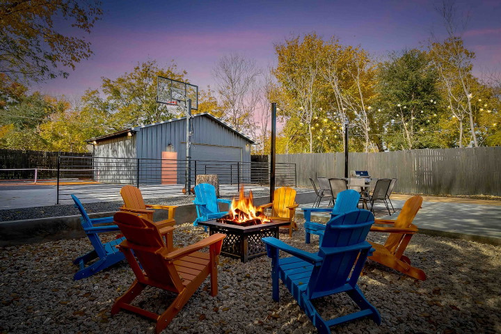Walk To At&t Stadium, Globe Life | Pickleball | Ga - Arlington, TX