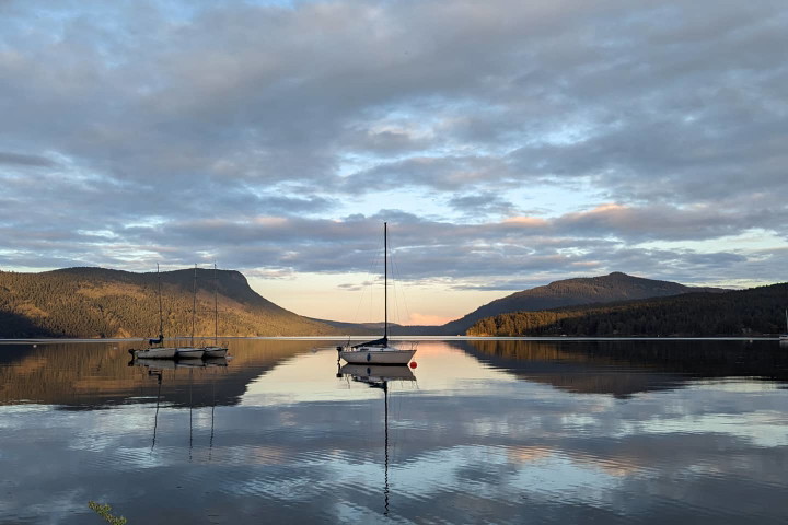 Maple Bay Seaside Suite - Vancouver Island