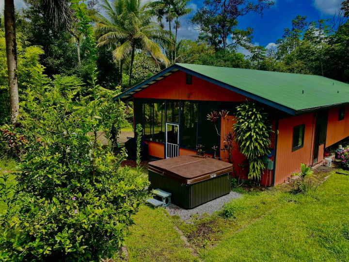 Jungle Home Ac/ Near Fissure 8/hot Tub/ponds - Hawaii