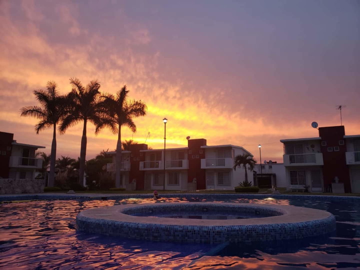 Nice Vacation Home, With Beautiful Gardens - México