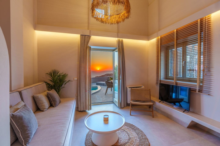 Halo Santorini One Bedroom Villa - Santorini